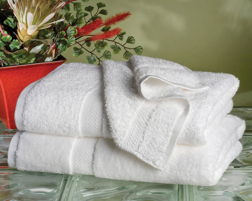 Now We Finally Know Why Towels Have Those Strange Lines – CoolerPress